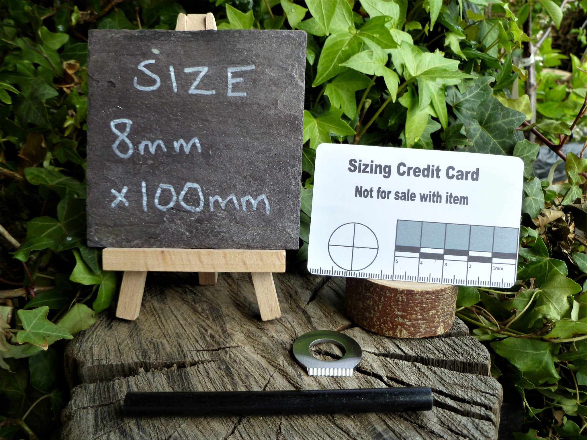 8mm Diameter 100mm Long Firesteel (Ferrocerium Rod) | Hugginsattic