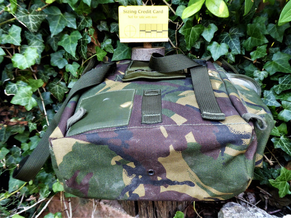 Army Surplus Respirator Case Bag - hard wearing – Hugginsattic