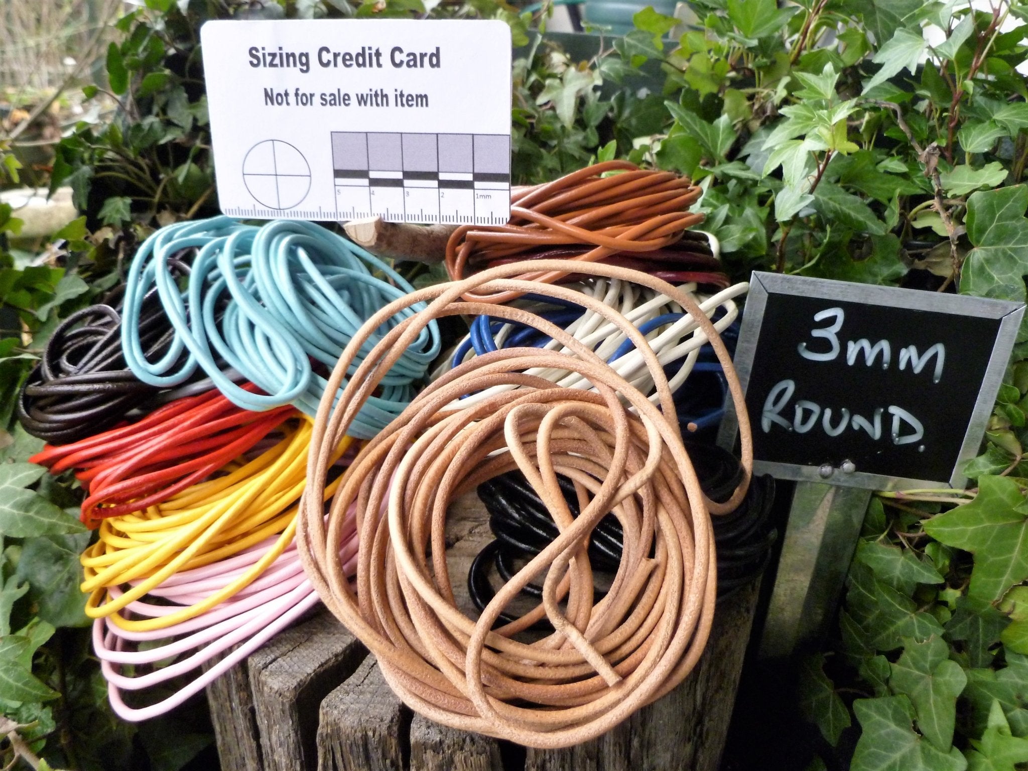 3mm round leather thonging 5m long - 12 colours – Hugginsattic