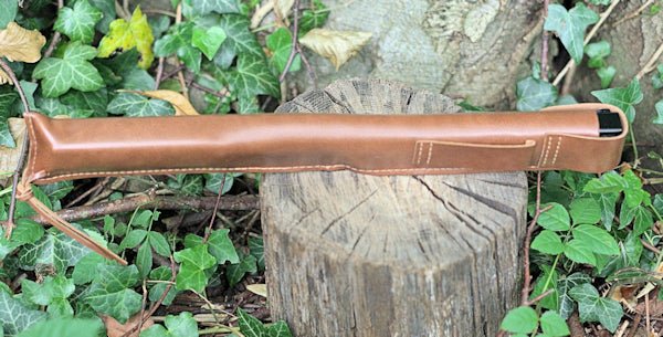 Folding hand saw in case designed for gardening – Hugginsattic