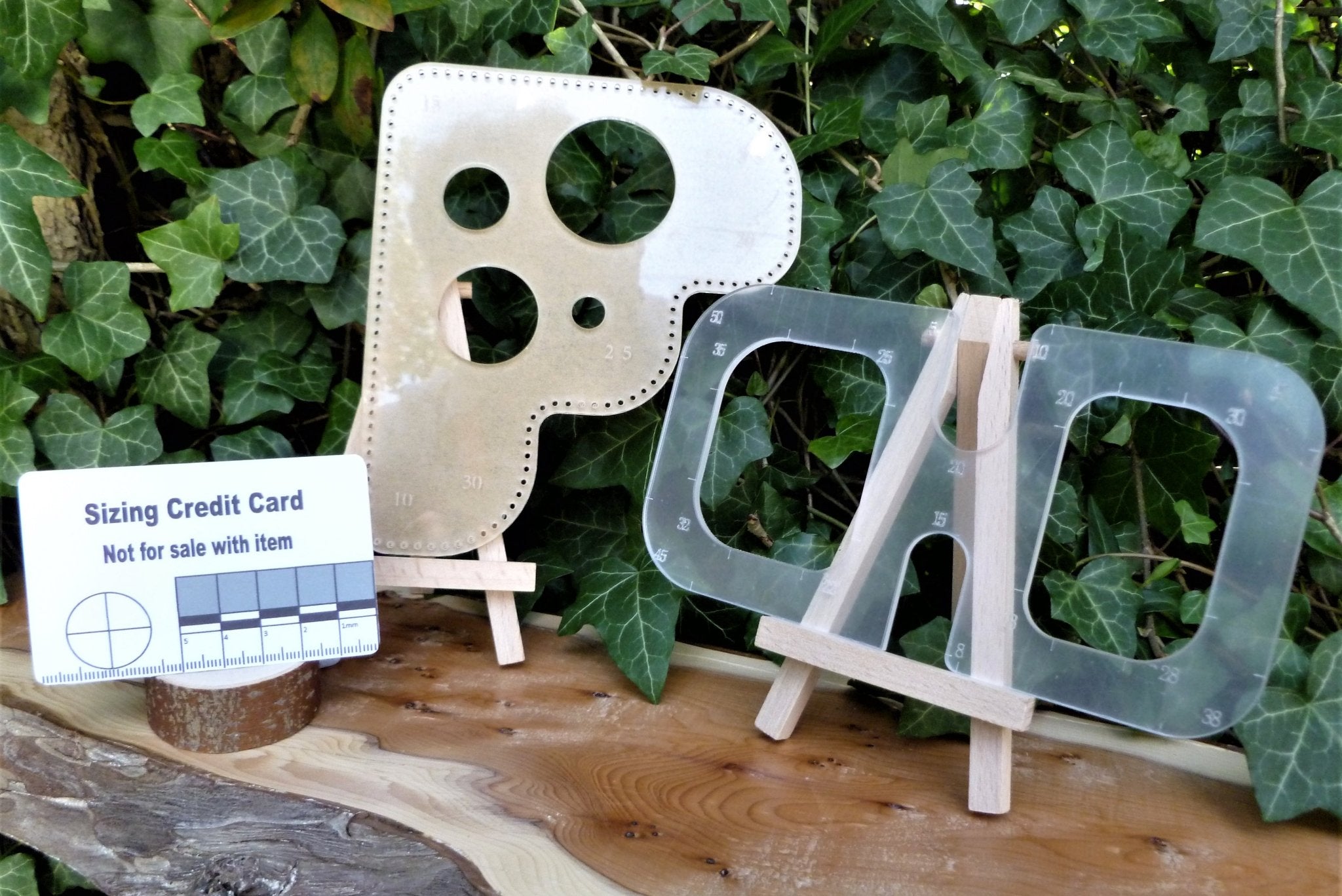 Leathercraft Stitching and Corner Templates | Hugginsattic