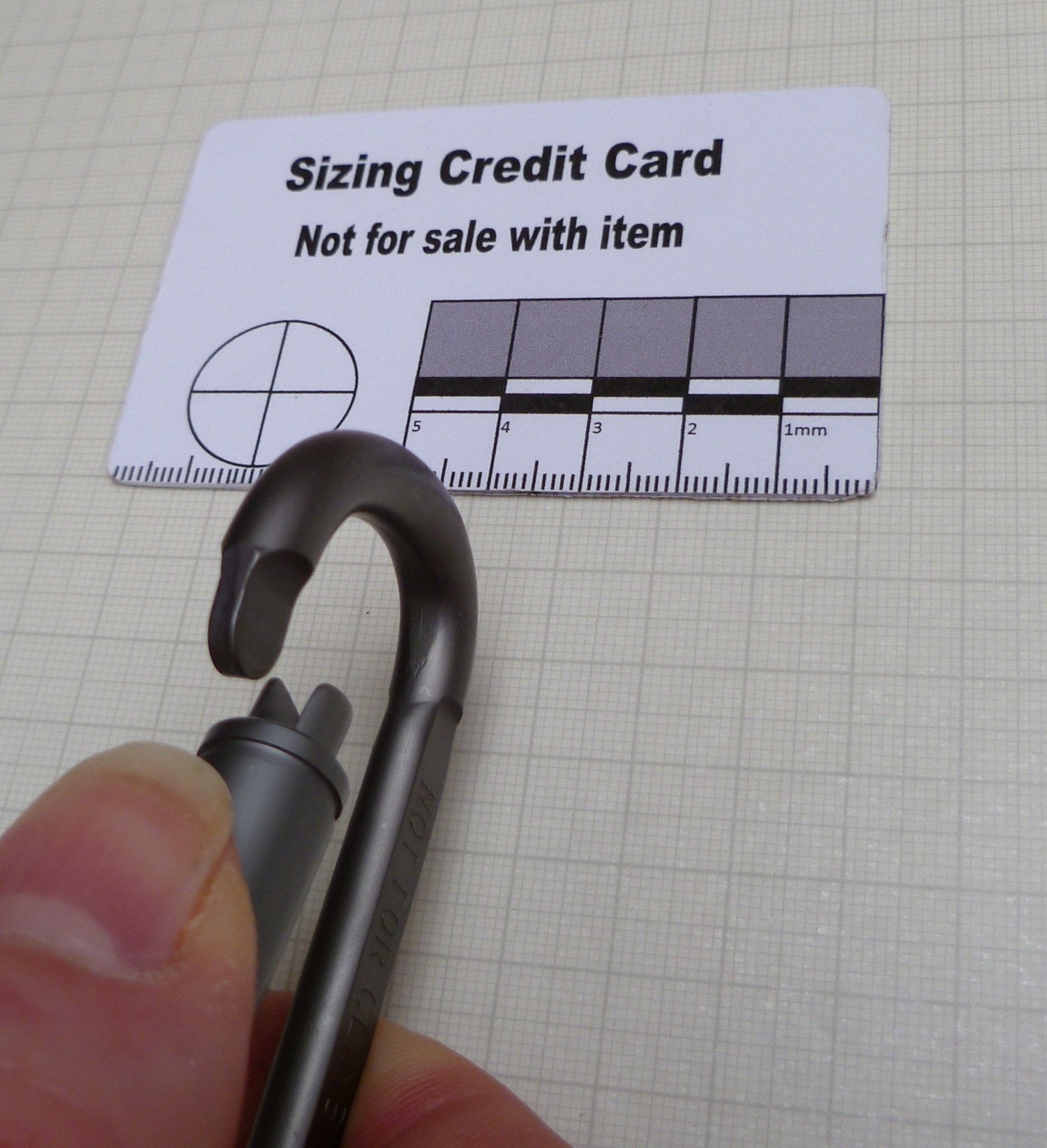 Pair of Grey Smooth Screw gate Carabiner | Hugginsattic