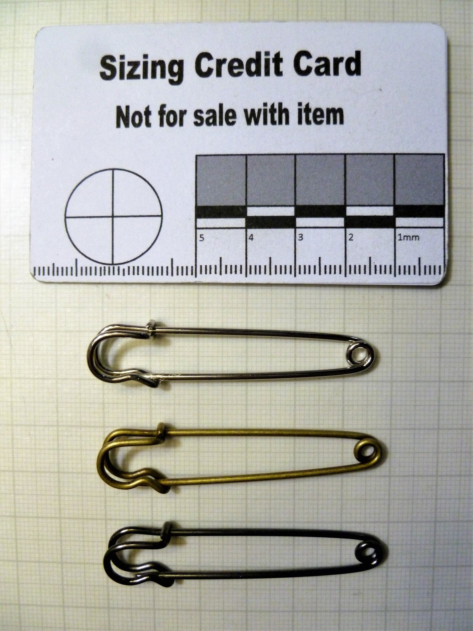 Pair Outdoor Large Safety Pins 3 Colours – Hugginsattic